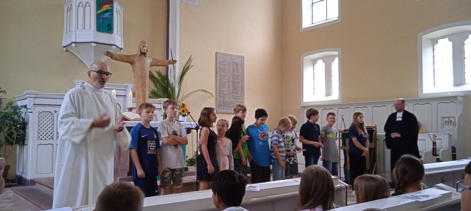 Schuljahres-Abschluss-Gottesdienst | Grundschule Weidenthal